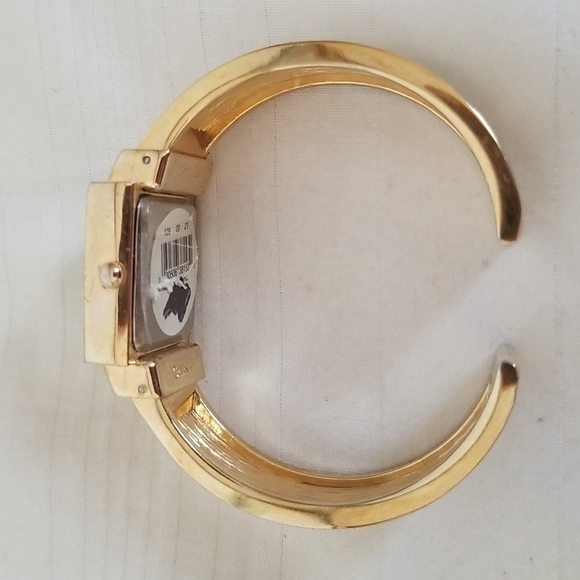 vivani | Accessories | Vivani Gold Blue Cuff Quartz Watch Blue Face ...